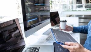 Clean Code là gì? Tại sao phải CLEAN CODE trong lập trình? | TopDev