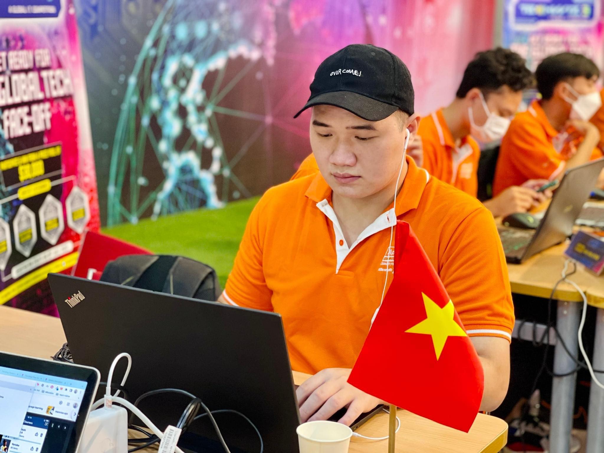 Con đường ngắn nhất để trở thành lập trình viên? Review FPT Aptech